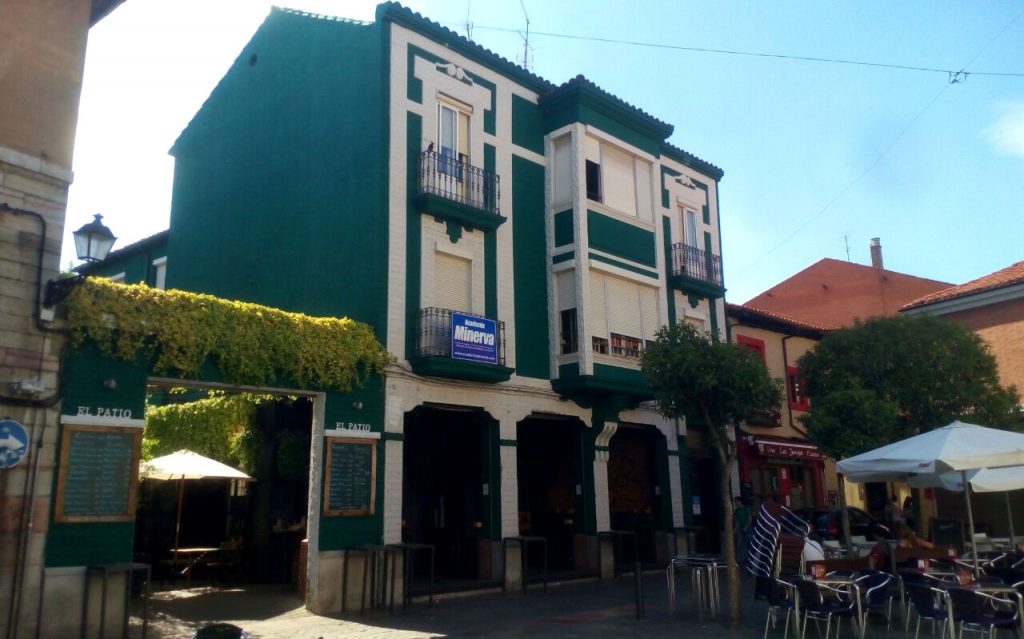 Contacto - Academia Minerva